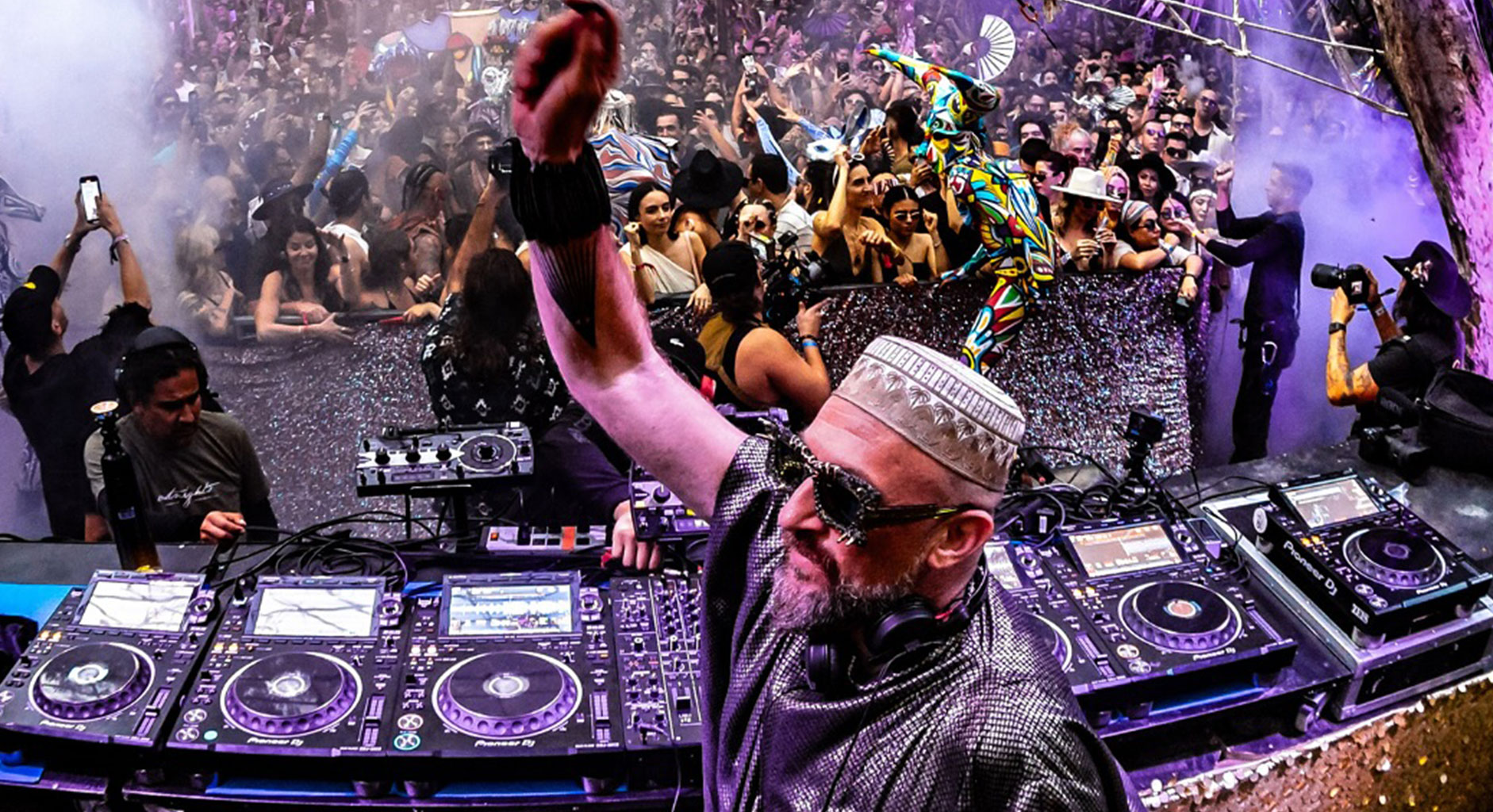 Pela primeira vez, Day Zero, evento de Demian Lazarus, desembarca em terras brasileiras! Day ...